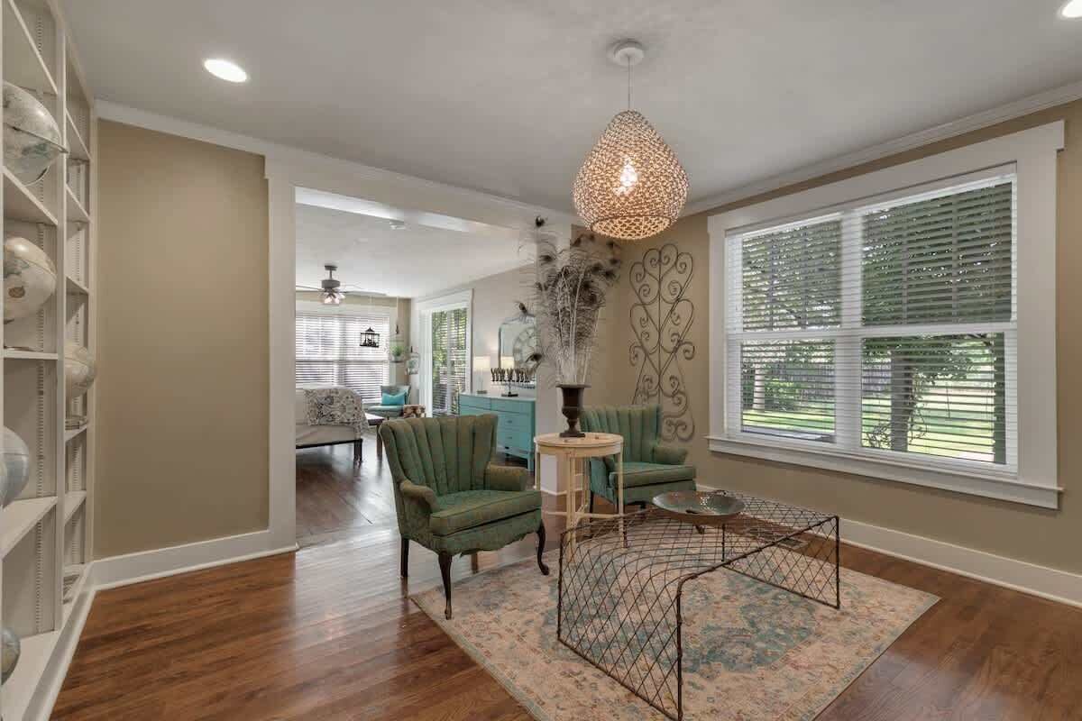 Clover Haus 2 Blks To Main/pool & Hot-tub! - Fredericksburg, TX