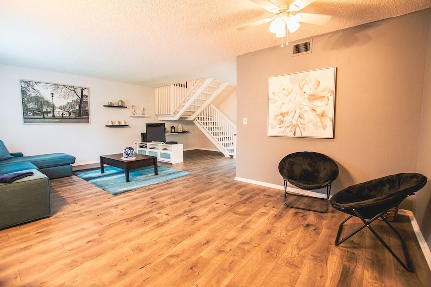 Townhome Retreat |Golf Resort |Lake View |Workspaces & Screened Patio |Saddlebrook Resort Amenities - Wesley Chapel, FL