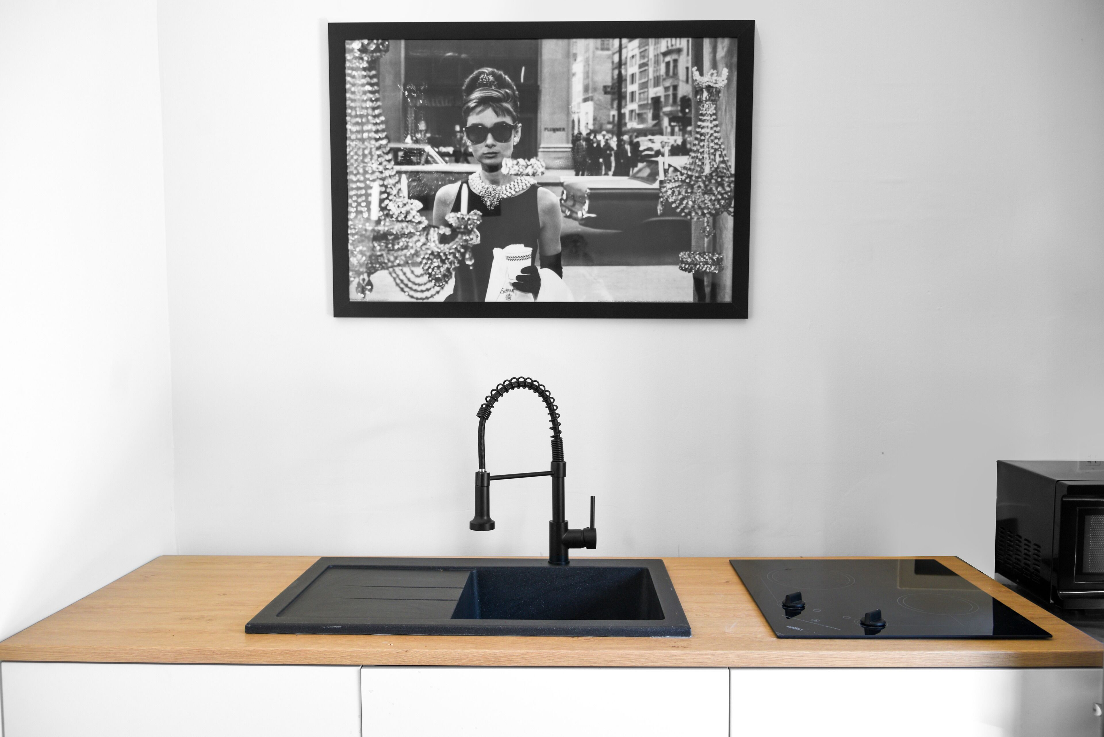 Hollywood Guesthouse Pkg Wifi Ac Close To Sunset/fairfax Int. 145 Per/night - Hollywood, CA