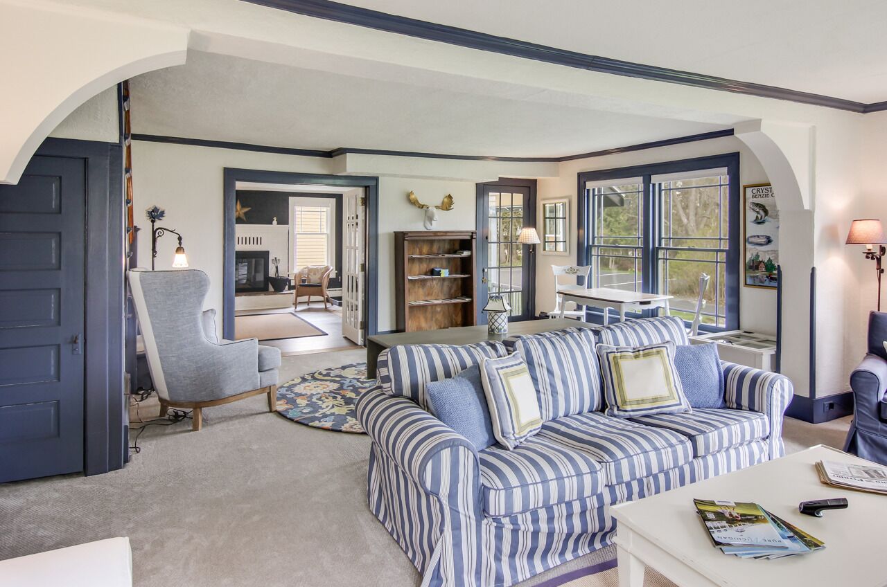 The Lakeview: Crystal Lake Living At Its Best - Beulah, MI