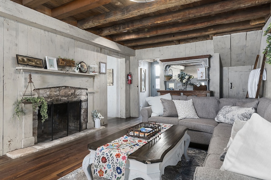 Authentic 1770's Home/perfect Location/steps To Marktplatz/main! Hummingbird - Fredericksburg, TX