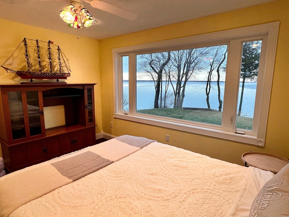 Dreamy Lake House - Erie, Pa - Erie, PA