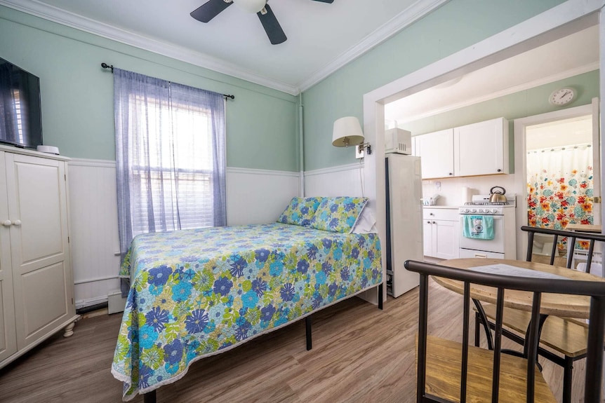 The Allenhurst, Beach Apartment #8 - Small Studio With Bathroom & Kitchen - Asbury Park Beach, NJ