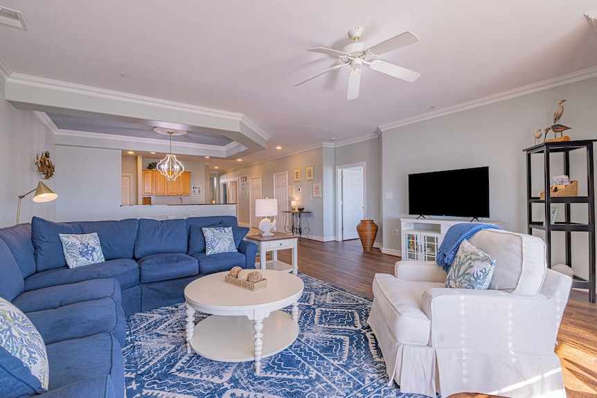Oceanfront Luxury At Beach Haven! Direct Ocean Views - Virginia Beach, VA