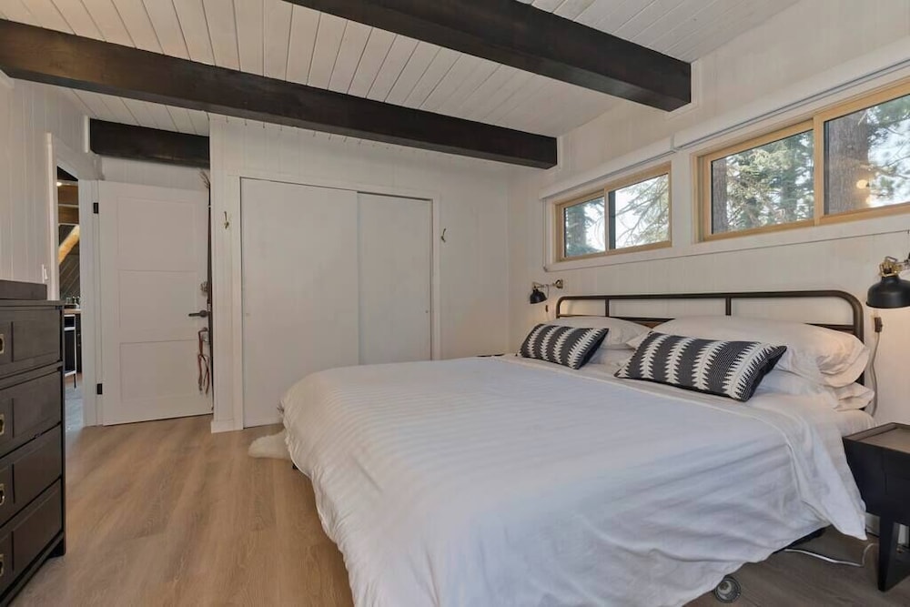 Modern A-frame Cabin In Mammoth - Mammoth Mountain, CA