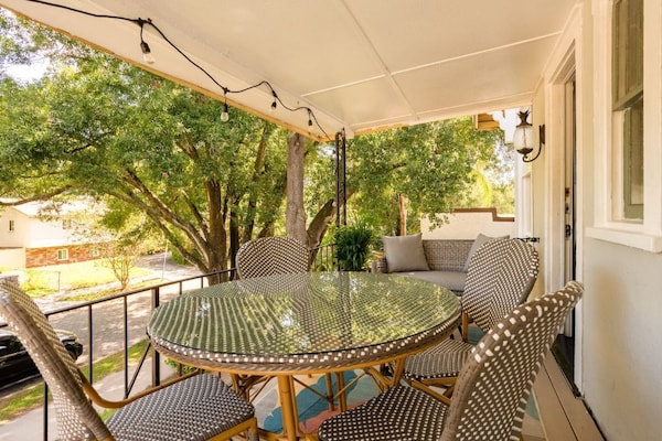 Charming, Cozy 2-br Apt Near Downtown Tampa - Tampa, FL