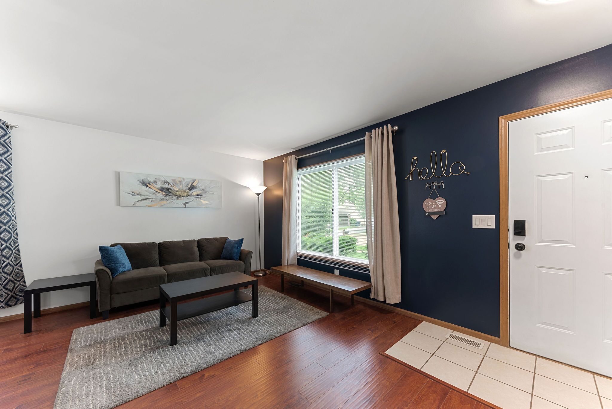 Promo 22% Monthly Discount!\ncentrally-located Relaxed Family Home!! - Naperville