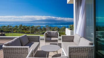 Suíte, 3 quartos, terraço, vista para o mar | Terraço/pátio