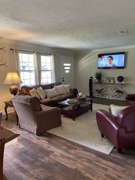 Updated Home Close To Campus And Downtown - 스탁빌