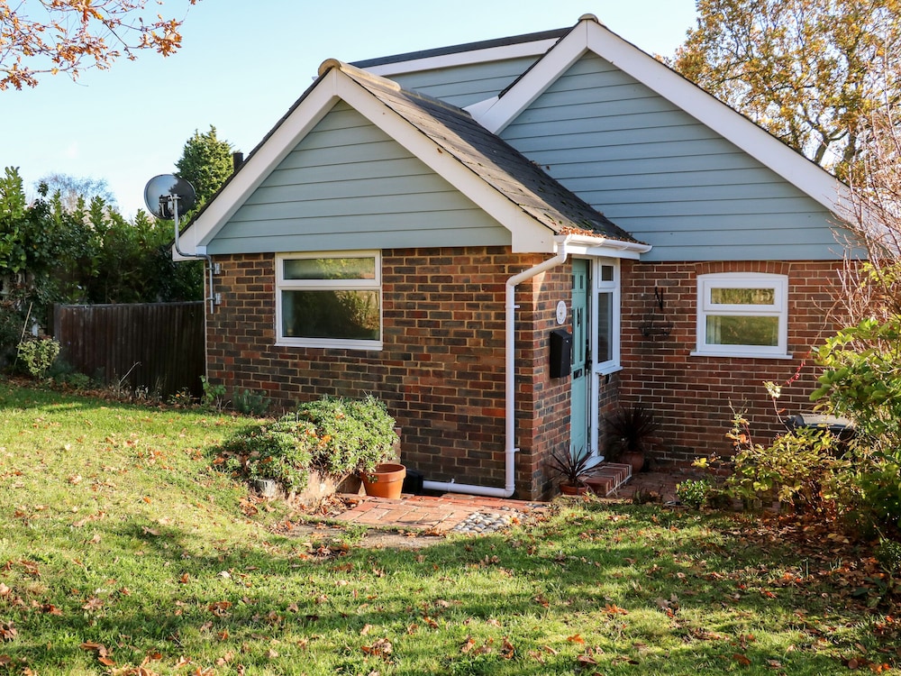 Cosy Cottage - Bexhill-on-Sea