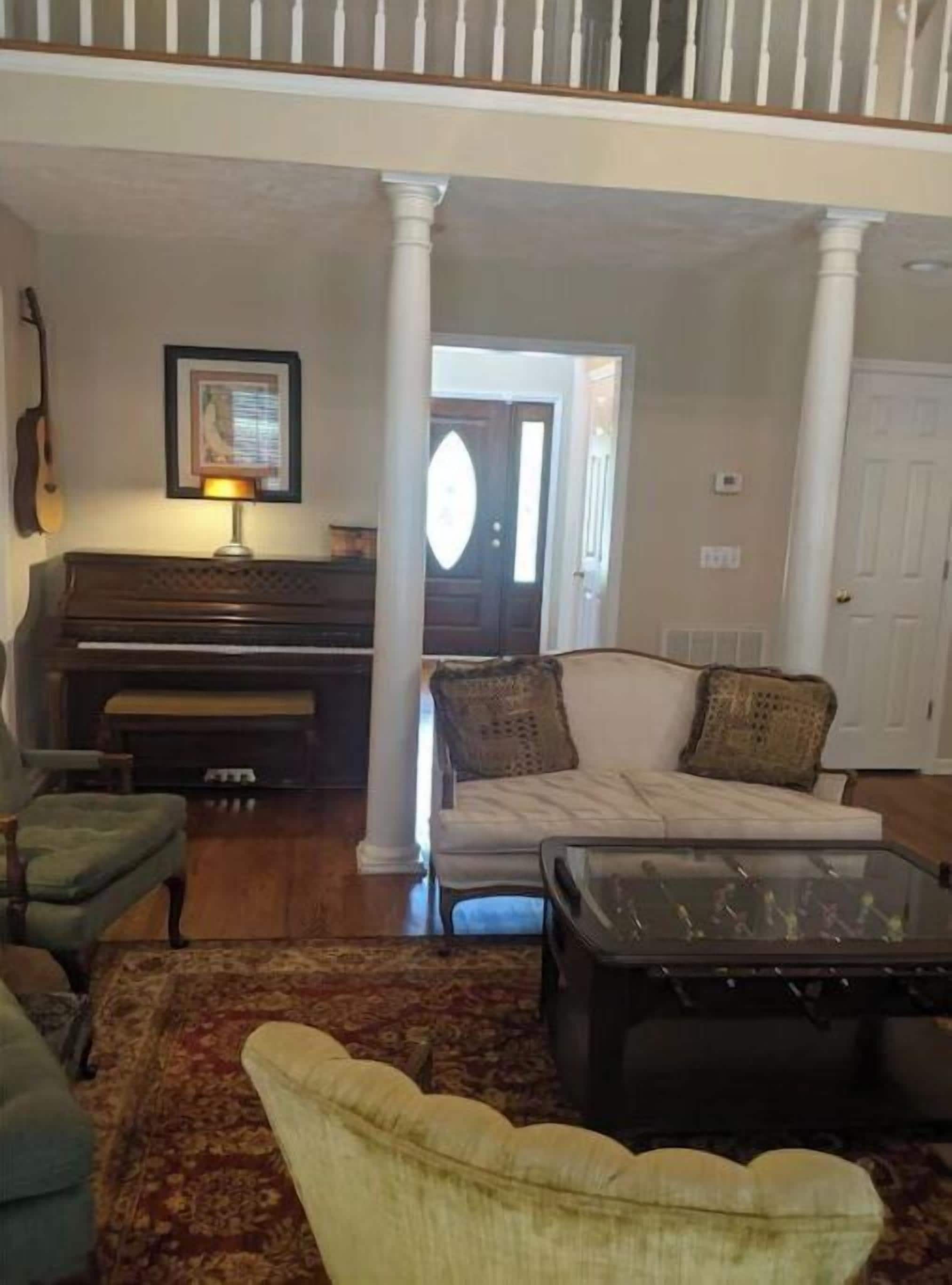 Large 2 Bedroom 2 Full Bathrooms At Cleanest Beach Town In Dominican Republic - McMinnville, OR