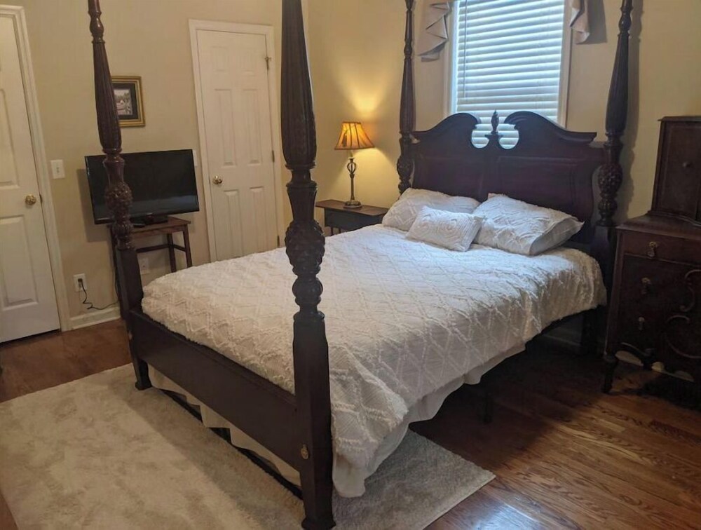 Large 2 Bedroom 2 Full Bathrooms At Cleanest Beach Town In Dominican Republic - McMinnville, OR