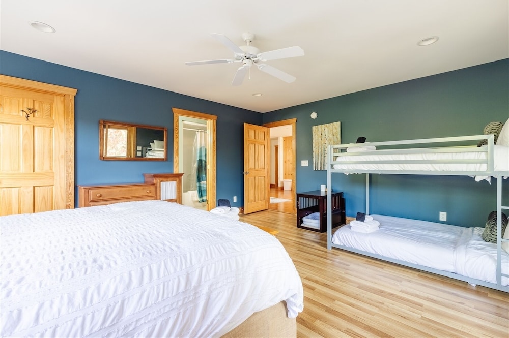 Woodmere Dr, 328 - Pickens, SC