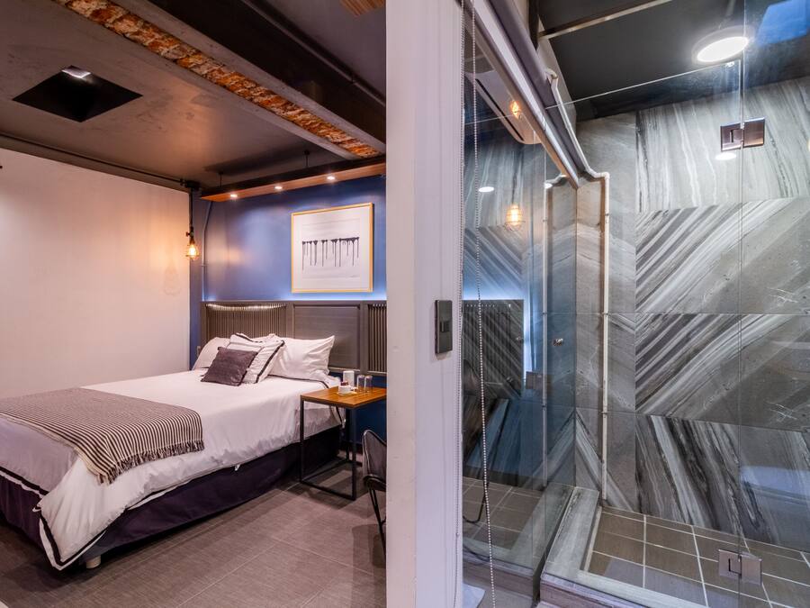 Quarto Standard | Secretária, Wi-fi grátis, roupa de cama fornecida