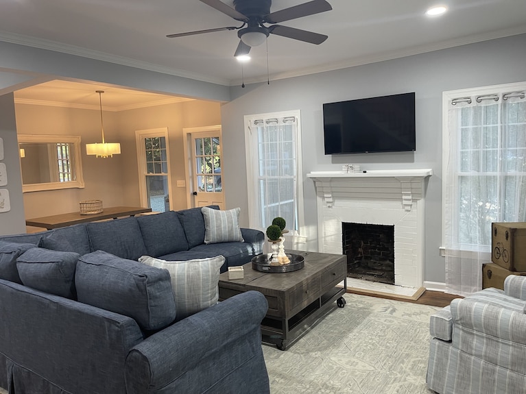 Newly Remodeled Downtown Cottage-walking Distance - Southern Pines