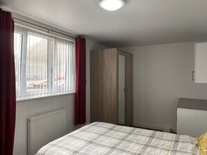 Apartamento | 3 quartos, ferros/tábuas de passar roupa, Wi-Fi de cortesia
