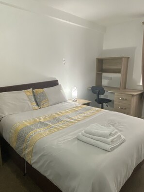 Apartamento | 3 quartos, ferros/tábuas de passar roupa, Wi-Fi de cortesia