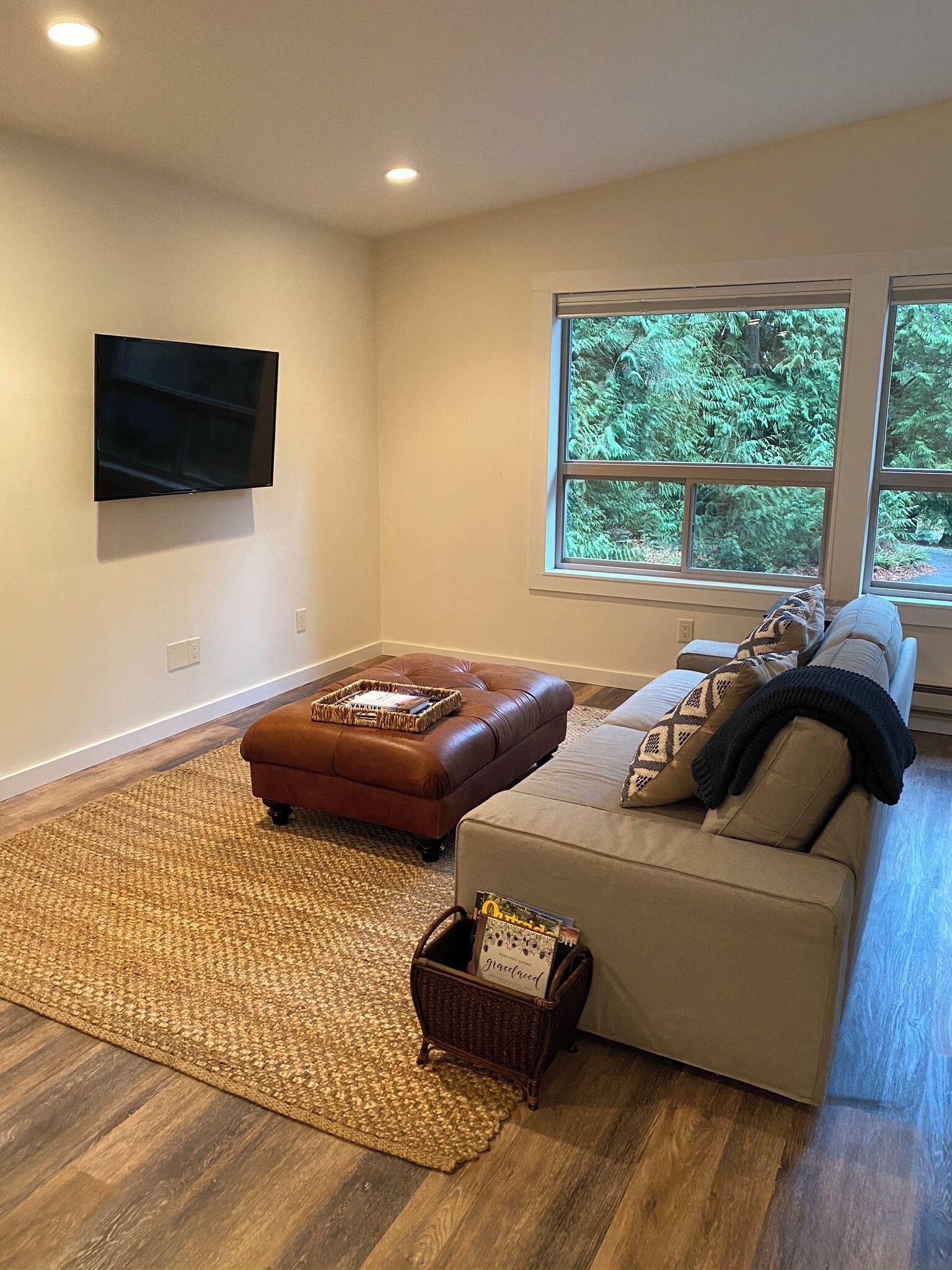 Lake Samish Cabin Loft - San Juan Islands, WA