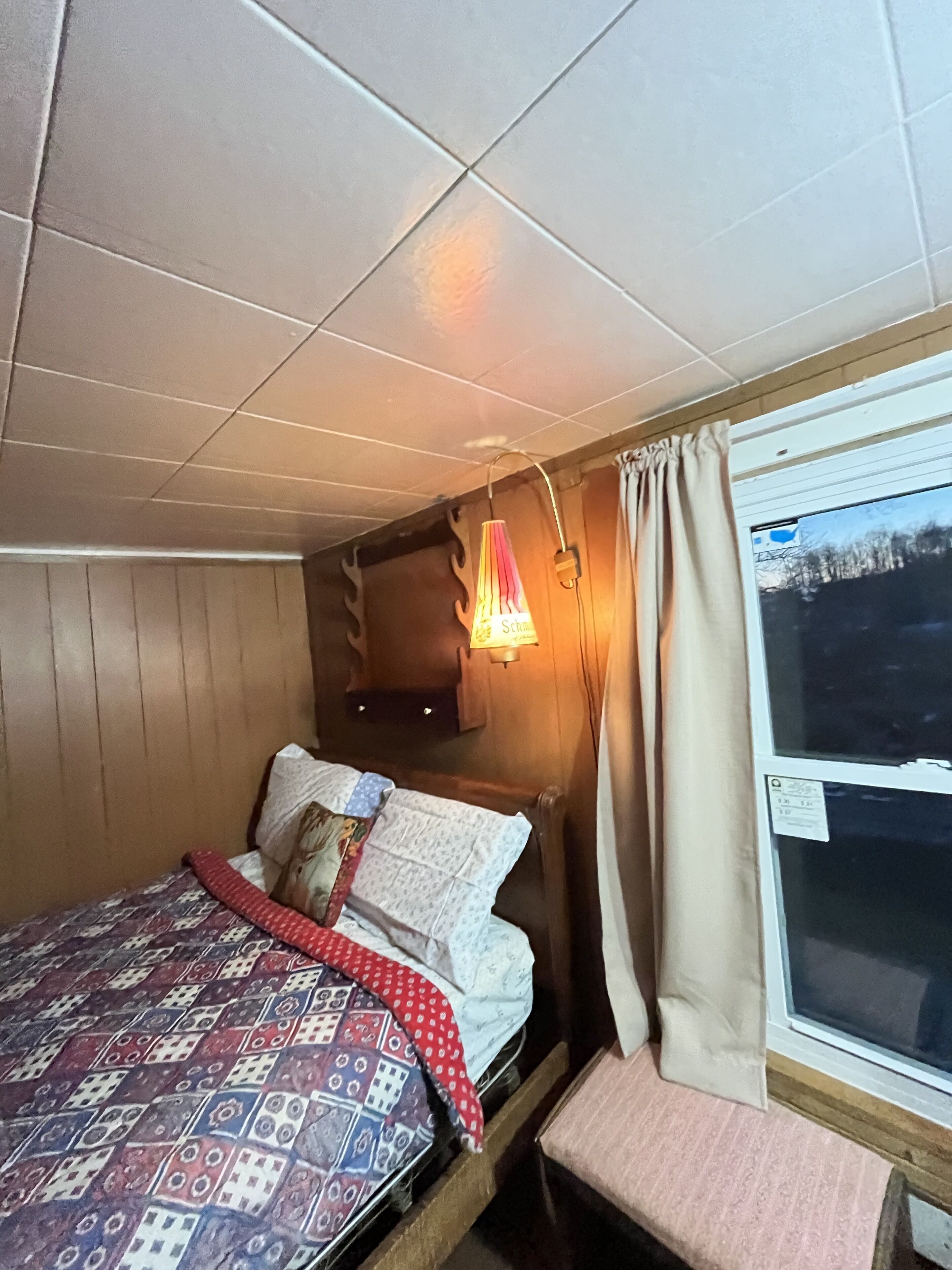 Charming Farmhouse On A Working Farm. - Lake Erie, PA