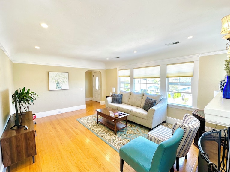 Entire 3 Bedroom 2 Bath House For 6 People Near Sfo/sf/bay Area Convenient Sweet - Millbrae, CA