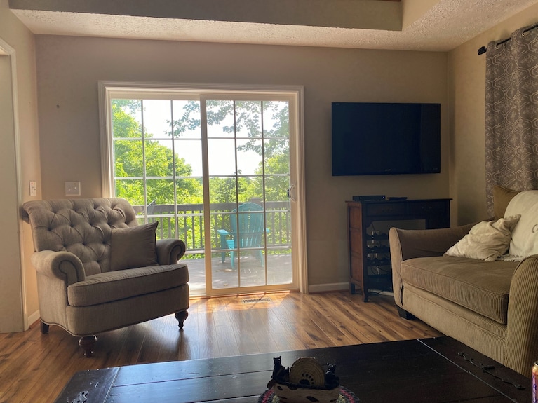 Blowingrock * Sleeps10 * Gameroom * Tweetsie * Appstate * Slopes - Railroad, Blowing Rock