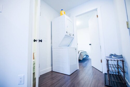 Renovated Mountainside 1brm+loft-walk To Gondola&free Park. Weekly Spring Deals! - Whistler