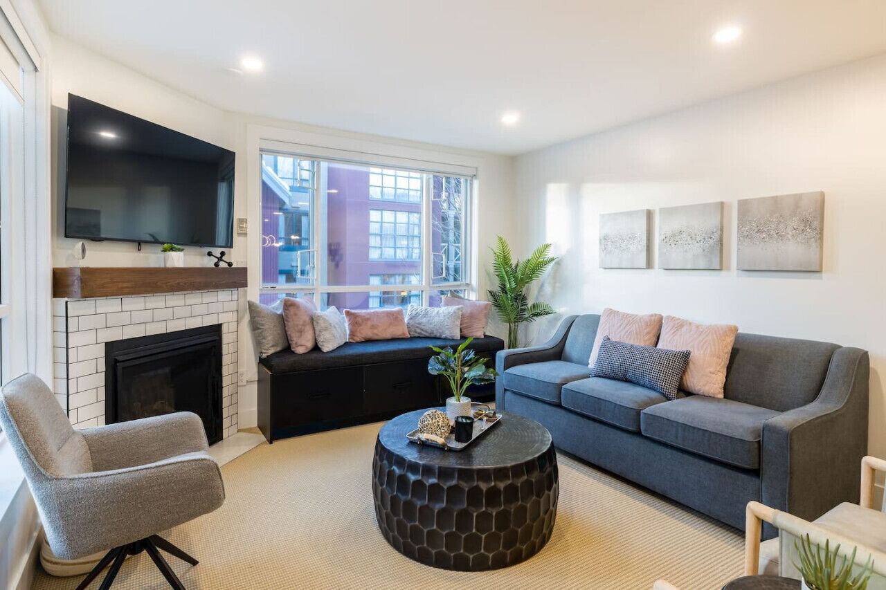 ️ Whistler Vill Center 2br: Walk To Everything, Free Parking- Sleeps 6! ️ - Whistler