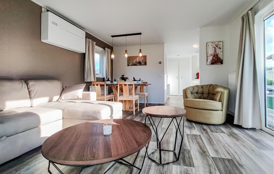 Beautiful Home In Giethoorn With Wifi - Giethoorn