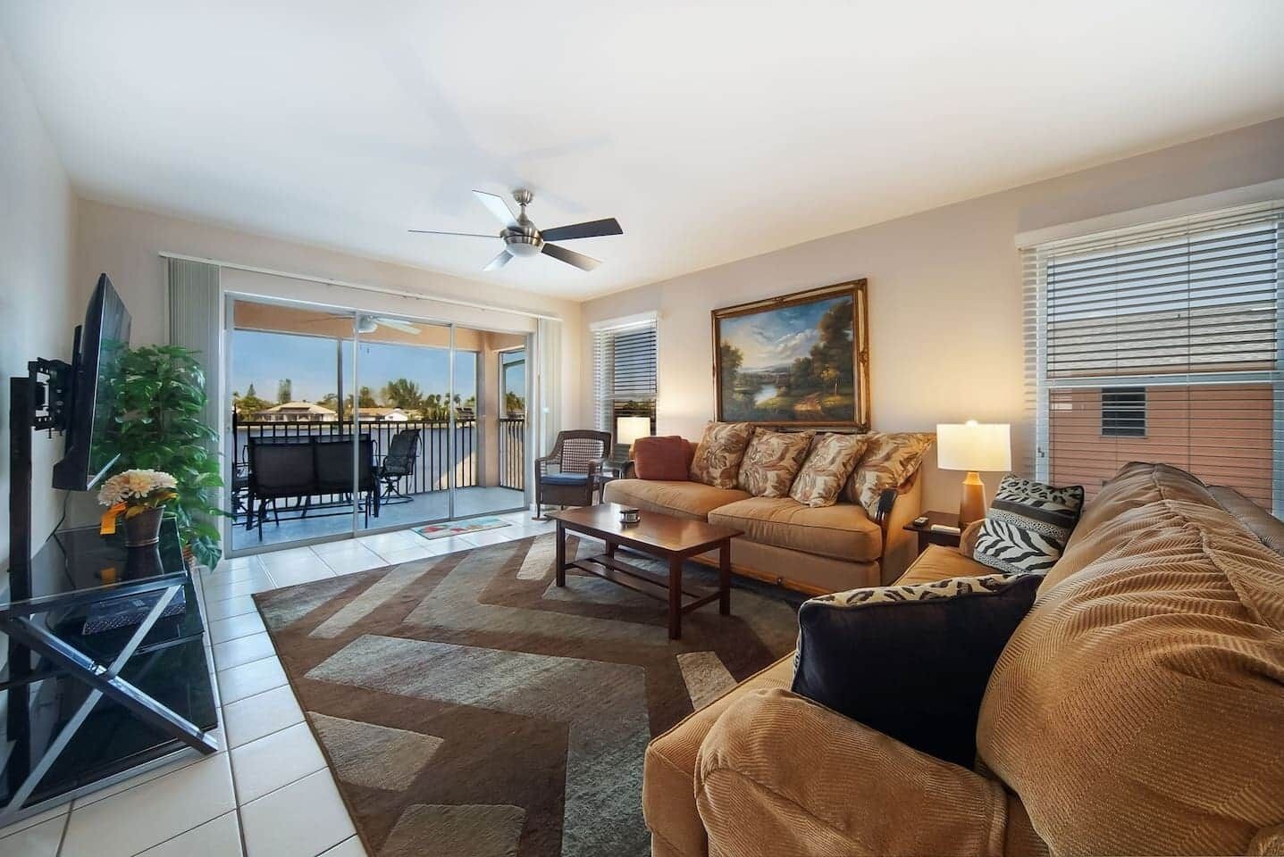 Casa Laura Unit D - Lake Louise With A Private Pool - Sanibel Island, FL