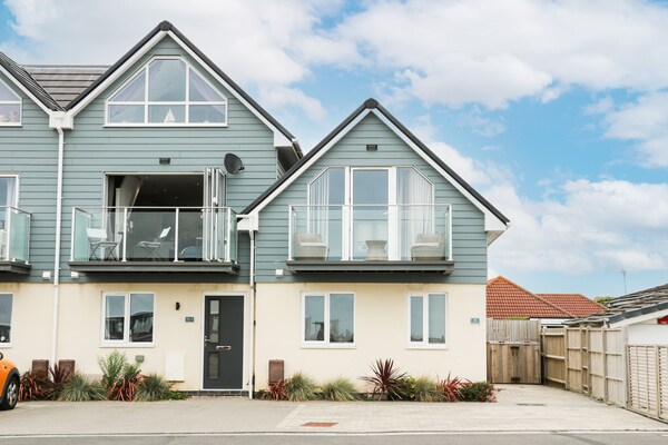 Ocean View - Hayling Island