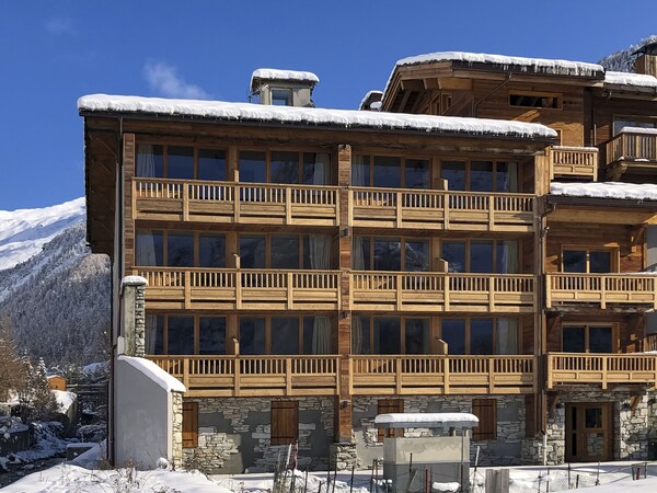 Hotel Ski Lodge - Tignes