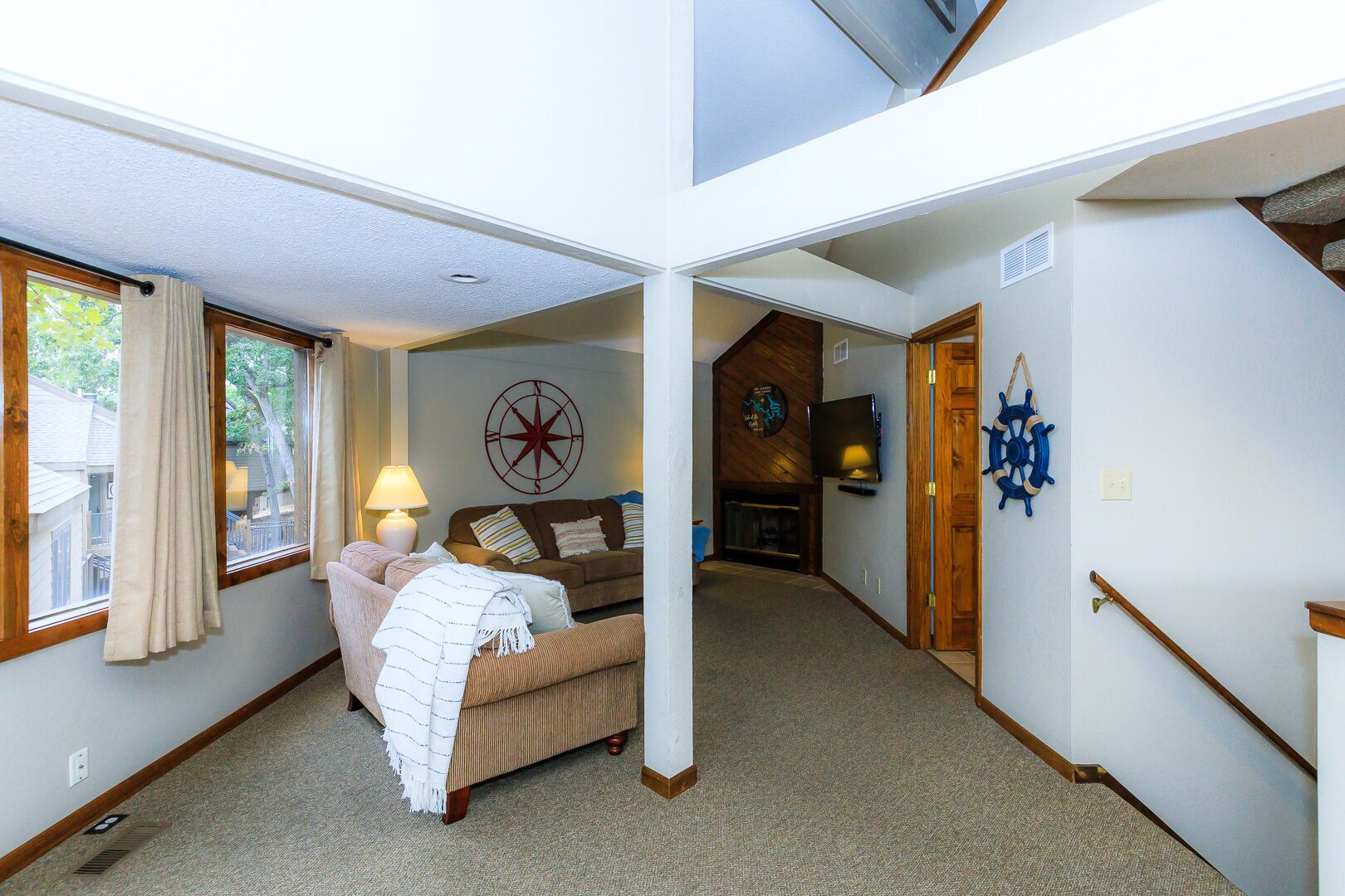 Villa In The Woods With Swimming Dock, Boat Slip, No Wake Cove And Pool! - Osage Beach, MO