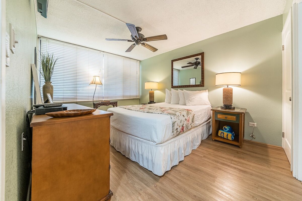 Beautiful 1br/2ba Ground Floor Unit, Kamaole Sands Resort. 1 Min Walk To Beach! - Wailea, HI