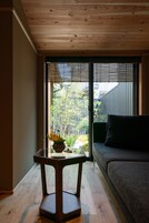 Casa Tradicional, 3 quartos, cozinha, vista para o jardim | Vista do quarto