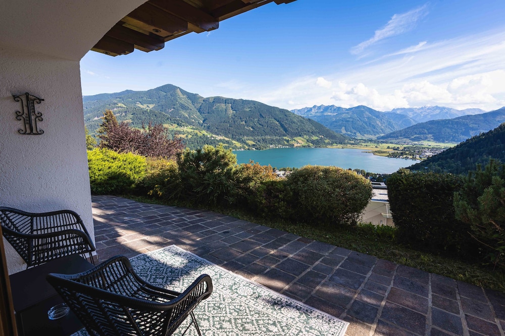 Chalet Crown Of The Alps - Saalbach