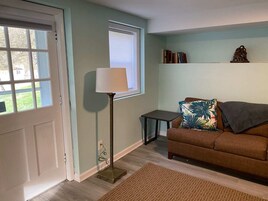 Apartamento, suíte (Country Living Patio Apt) | Parte interna