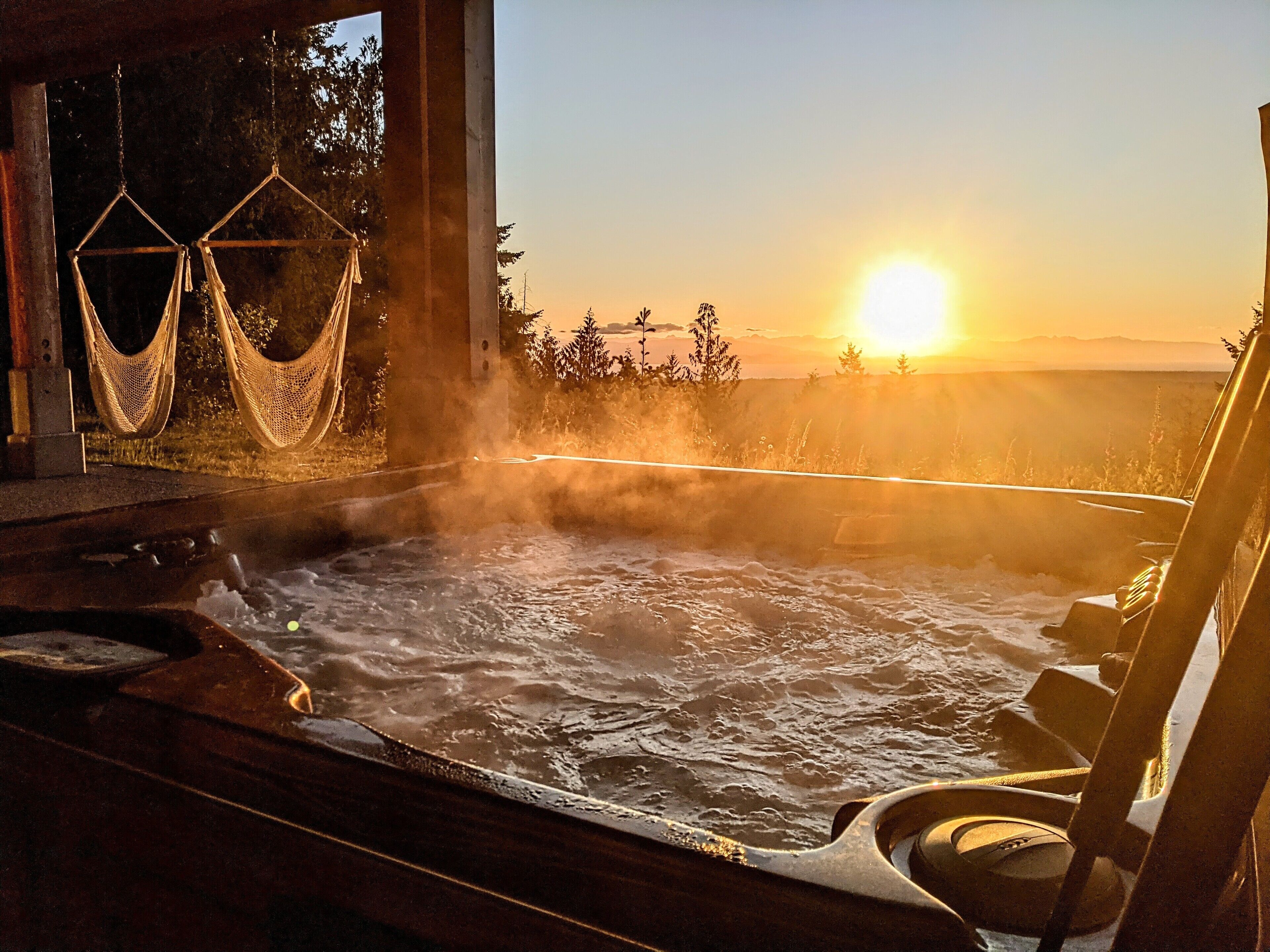 Stunning Ocean View from Your Private Hot Tub, Qualicum Bay - Qualicum ...