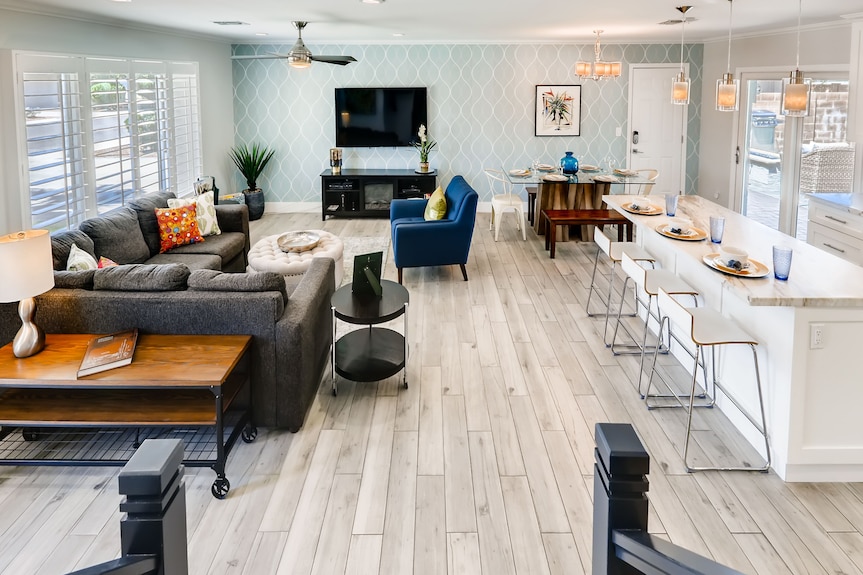 Scottsdale Tropic- Large Pool, Fire Pit, Hot Tub, Bocce, Child & Pet Friendly - Scottsdale, AZ