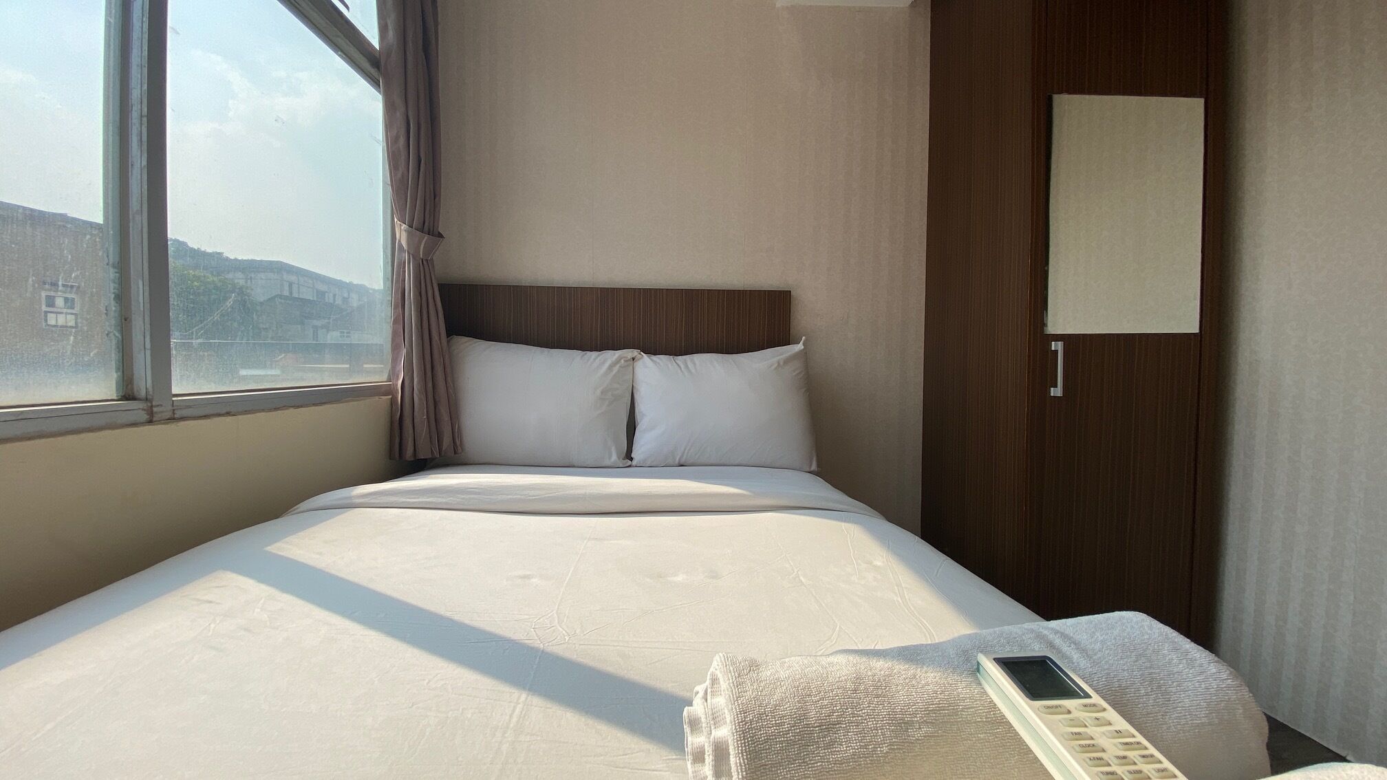Quarto | 2 quartos, Wi-Fi de cortesia, roupa de cama