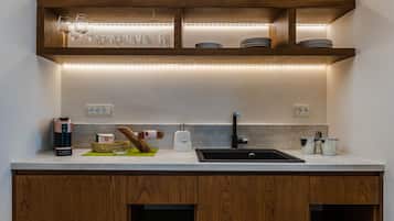Suite | Cozinha privada | Um forno, uma máquina de lavar louça, uma máquina de café expresso