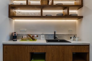 Suite | Cozinha privada | Um forno, uma máquina de lavar louça, uma máquina de café expresso