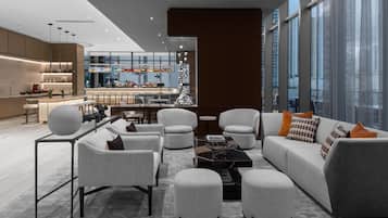 2 bares/lounges, este bar no terraço do hotel