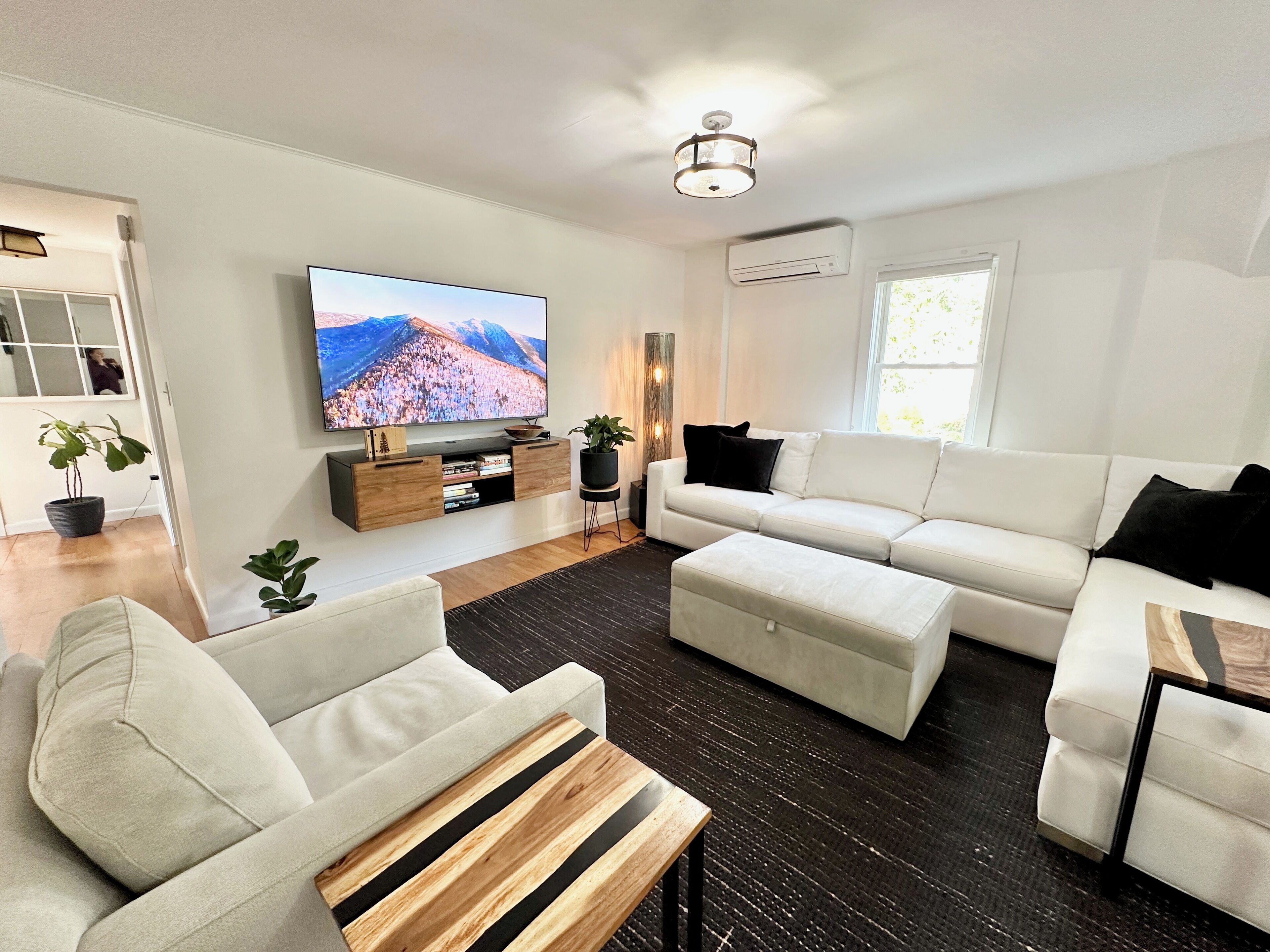 Upscale 4br Cottage  Walk To Middlebury College & Town  Hot Tub  Pet-friendly - Middlebury, VT