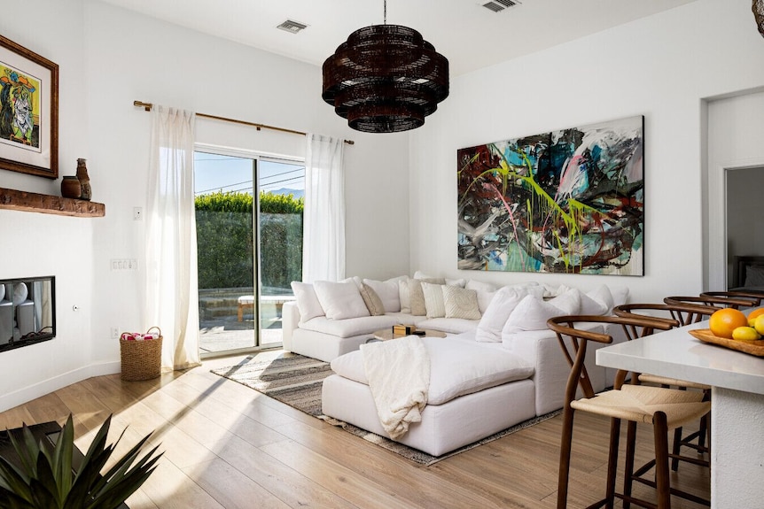 Casa Santa Fe - Family Home + Large Pool - Palm Springs, CA