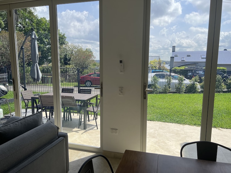 Bundeena Base Cottage - Sydney