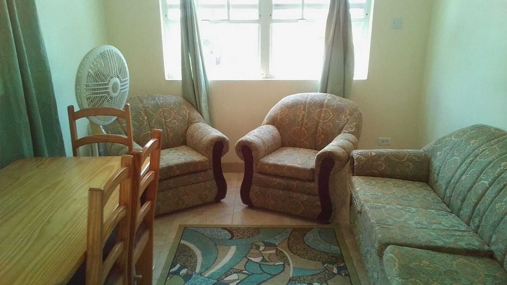 One Bedroom Apartment In Warrens Quiet Location - Bridgetown, Barbados