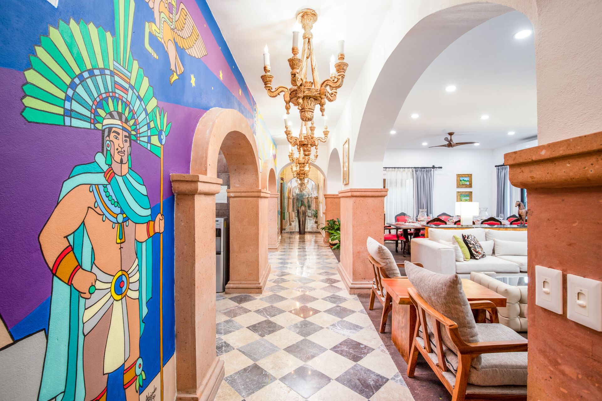Staffed Luxury Villa, Central Pv, 2 Pools, Fine Art & Breakfast Included! - Puerto Vallarta