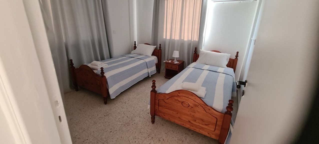 Chara Cave Latchi Harbour Apartment - Латхи