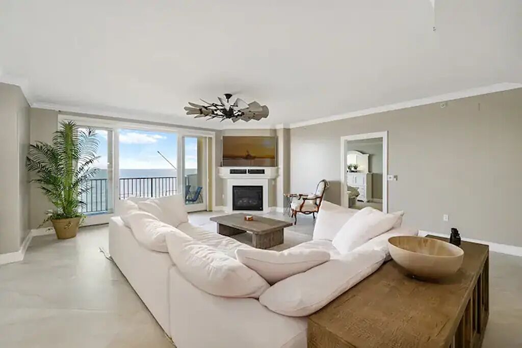 South Beach 601 Ultra Luxurious Boardwalk Gym In/out Pool - Ocean City, MD