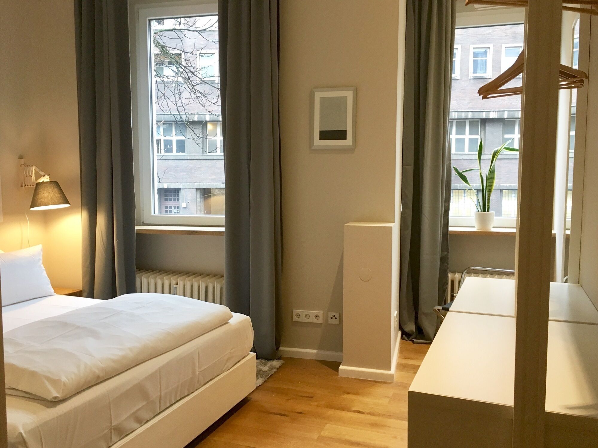 Legale 140 Qm Ferienwohnung Für Bis Zu 10 Personen - Berlin